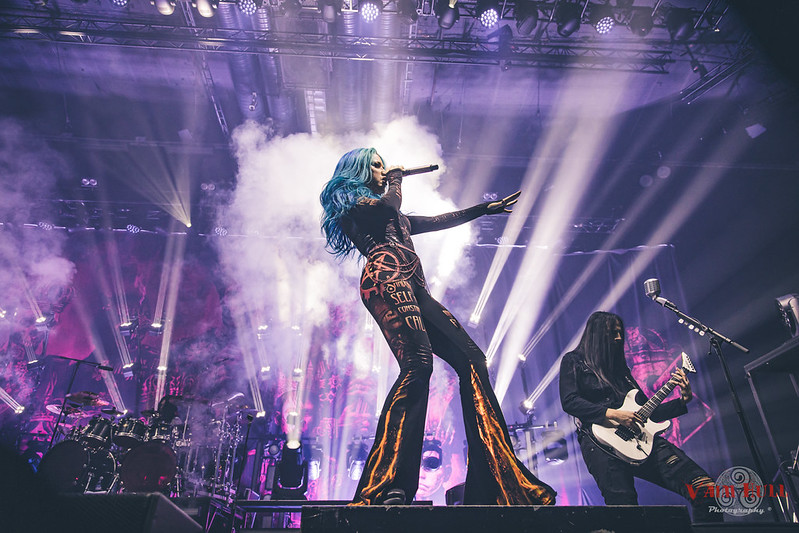 Arch Enemy "European Blood Dynasty Tour 2025" (Jäähalli, Helsinki) - 10 ...